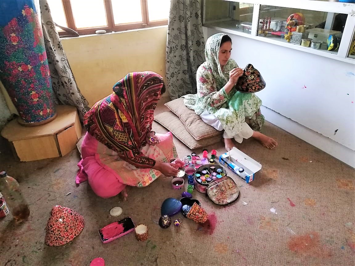 Pakistan: Connecting Climate Change, Women Empowerment, and Art ...